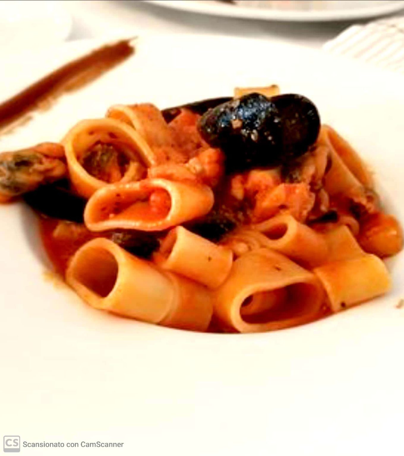 Mezzo pacchero di gragnano con guazzetto | Ristorante Piazza Palmieri